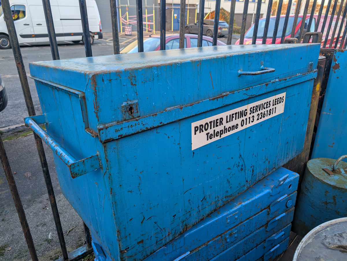 Metal Tool Vault Secure Van Box Colours and Styles Vary *Ex Hire Item ...