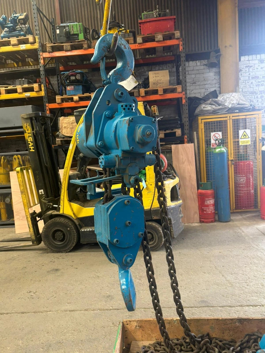 Red Rooster Pneumatic Air Chain Hoist 10000kg (10t) 9m Height Of Lift ...